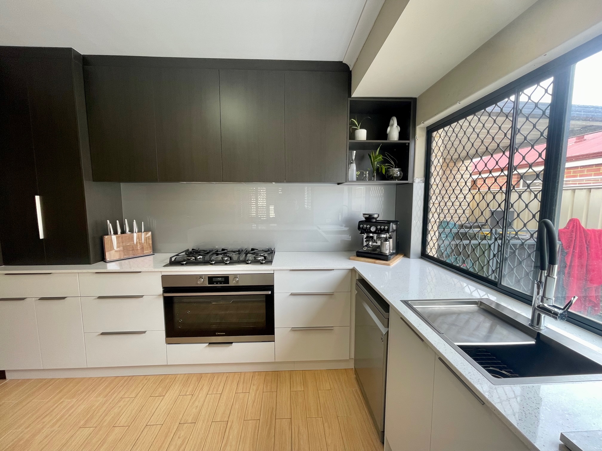 Canning Vale [Kitchen] - Taurus Property